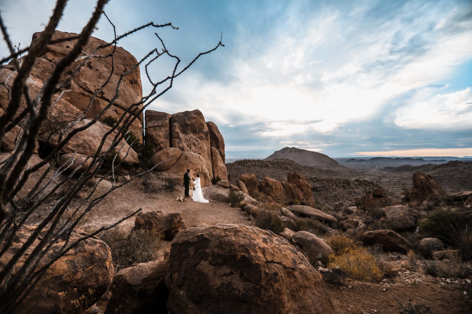 The Ultimate Guide to a Big Bend Elopement | nikolevelascophoto.com